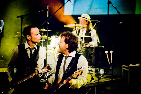 Els Pets suspenen els primers concerts del nou disc | Diari Win: Diari ...